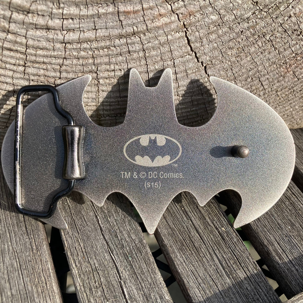 Official Batman belt buckle by DC Comics – RAD Shirts Custom Printing